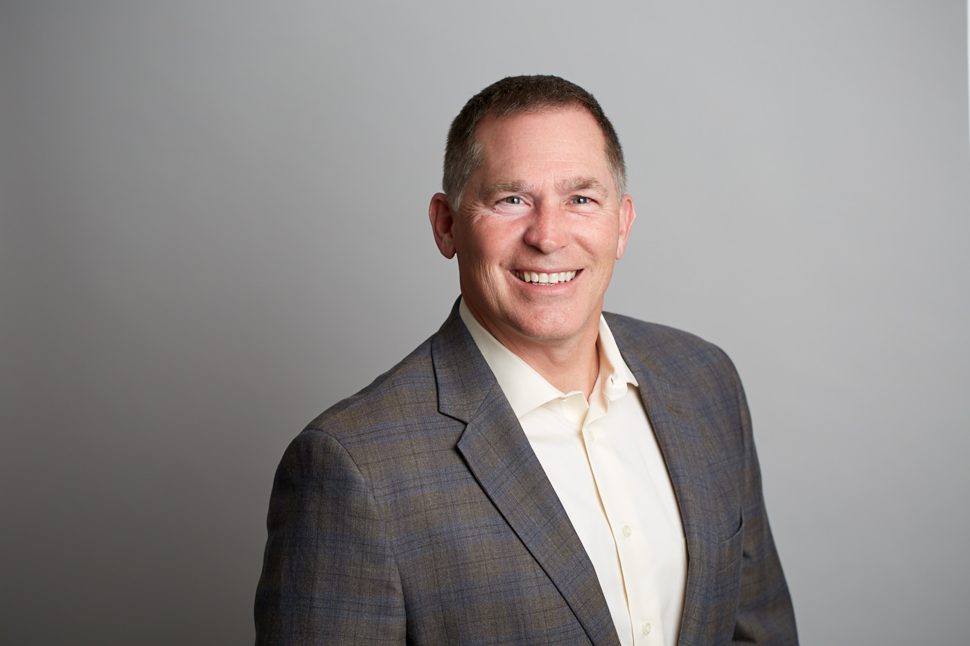 About Us | FLOFORM Countertops