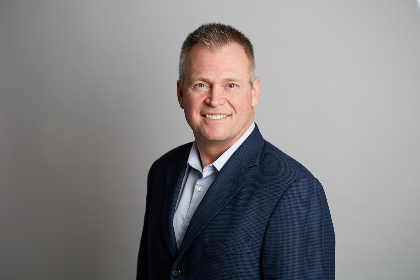 About Us | FLOFORM Countertops